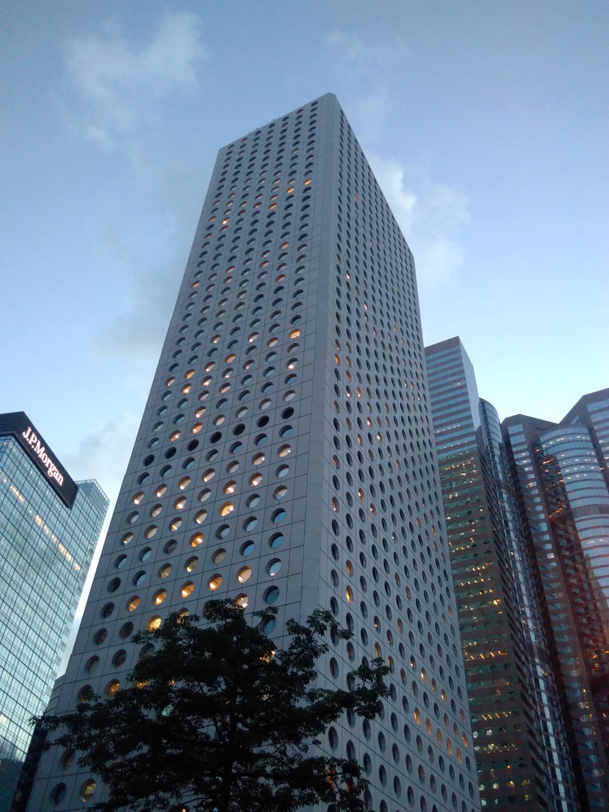 The chaos and harmony of Hong Kong through the rules of Feng Shui ...